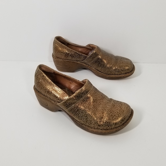 Born | Shoes | Born Metallic Gold Crackle Slip On Clog Mule Shoes Women ...